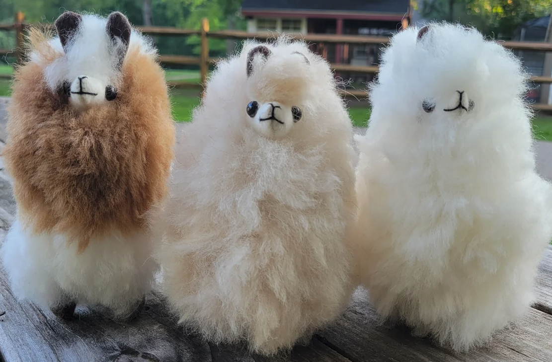 Standing Fur Alpaca 4" – Living the Dream Alpaca Farm